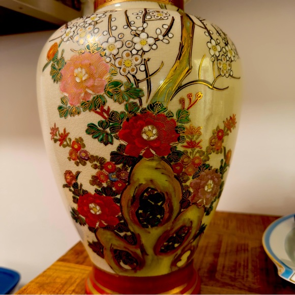 Art | Vintage Japanese Satsuma Vase Cherry Blossom Chrysanthemum Kiku ...